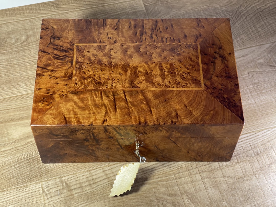 Decorative Wooden Handmade Box With Two Level of Storage Lockable Thuya ...