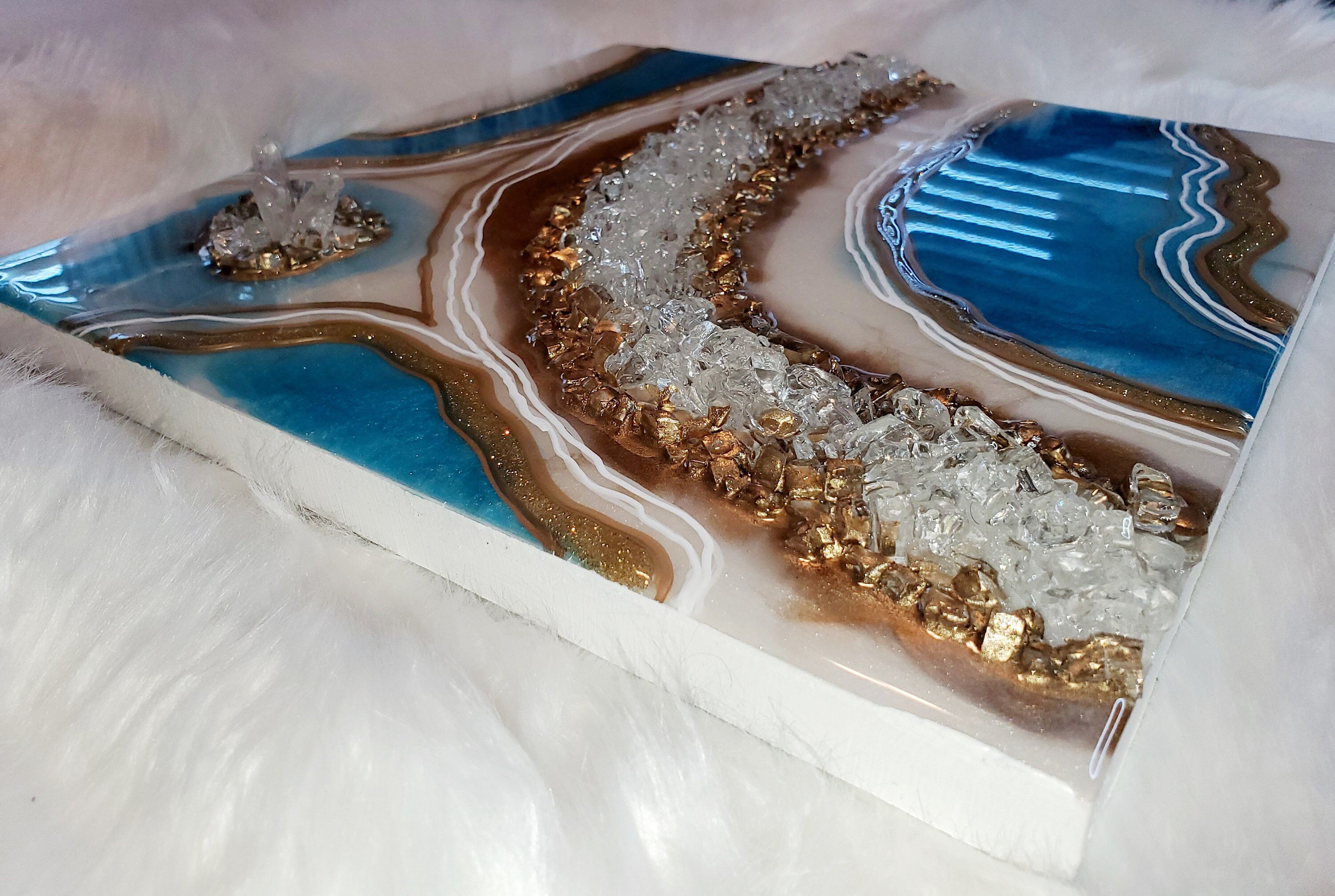 Resin Geode Art, Luxury Teal, Pearl White and Gold Geode Wall Art, 3D ...