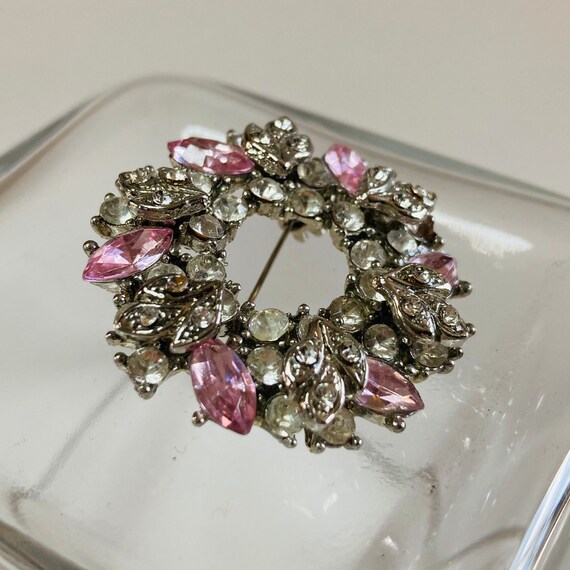 Rhinestone Wreath Brooch - pink rhinestone brooch - b… - Gem