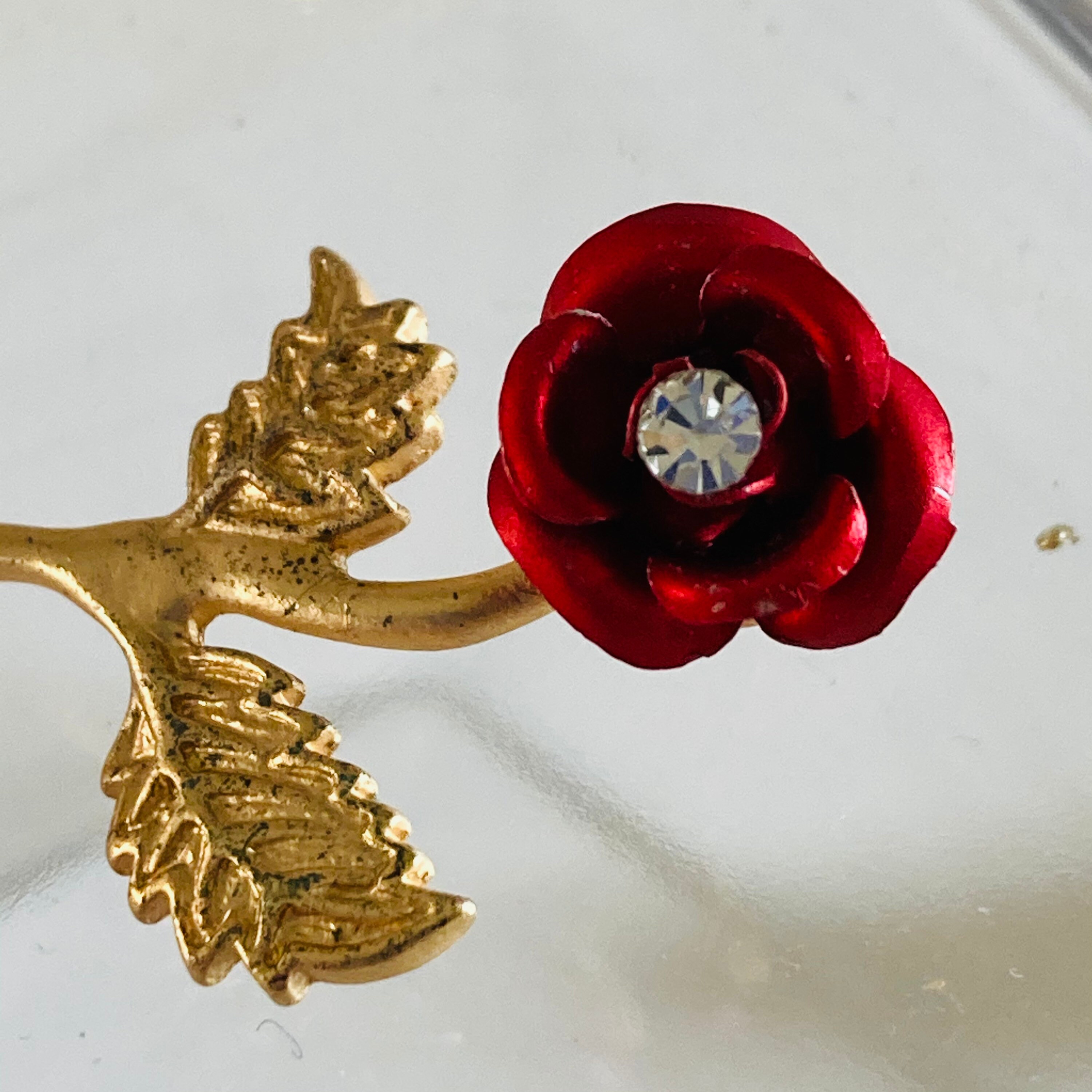 Small Red Rose Pin Rose Lapel Pin Rose Tie Tac Red Rose - Etsy UK