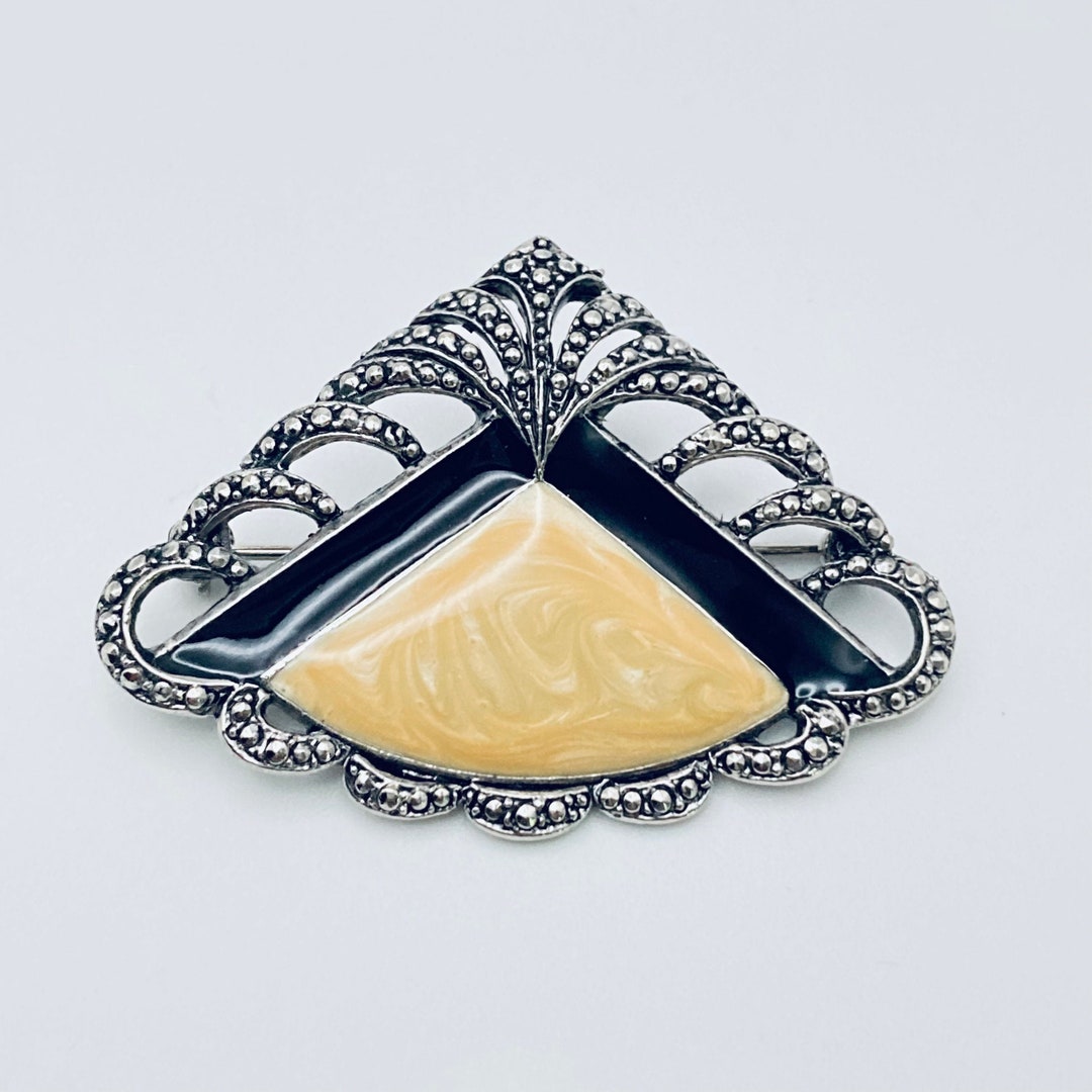 1989 AVON Vintage Pin - Marcasite Pin - Fan Pin - Etsy