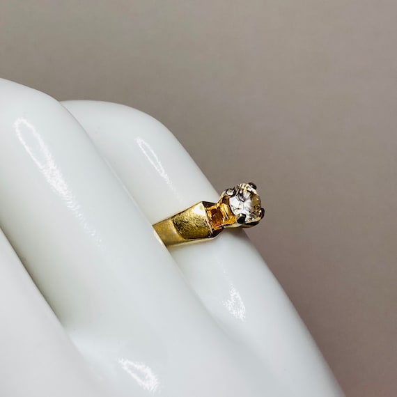 18K Gold HGE Ring - Size 6 Solitaire Ring - gold elec… - Gem