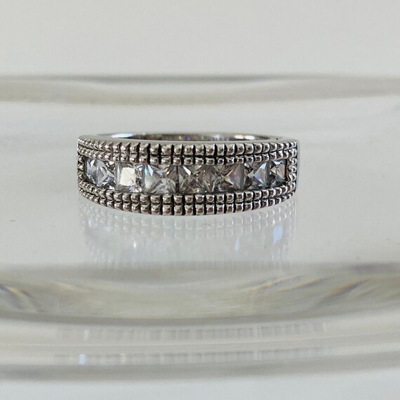 Sterling silver ring half - Gem