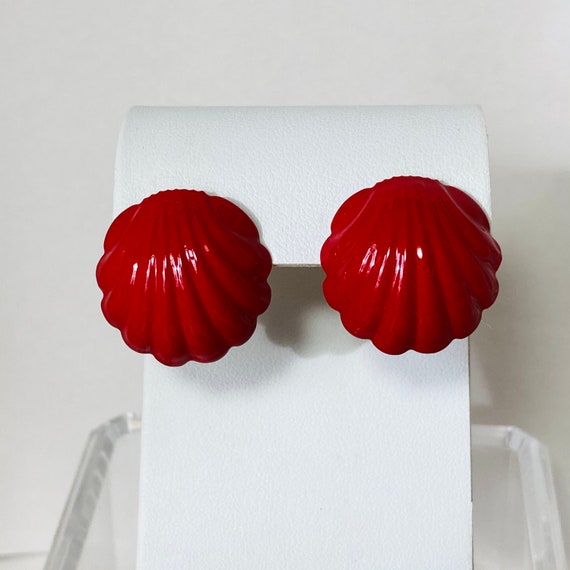 Red Enamel Shell Earrings - red clamshell earrings - Gem