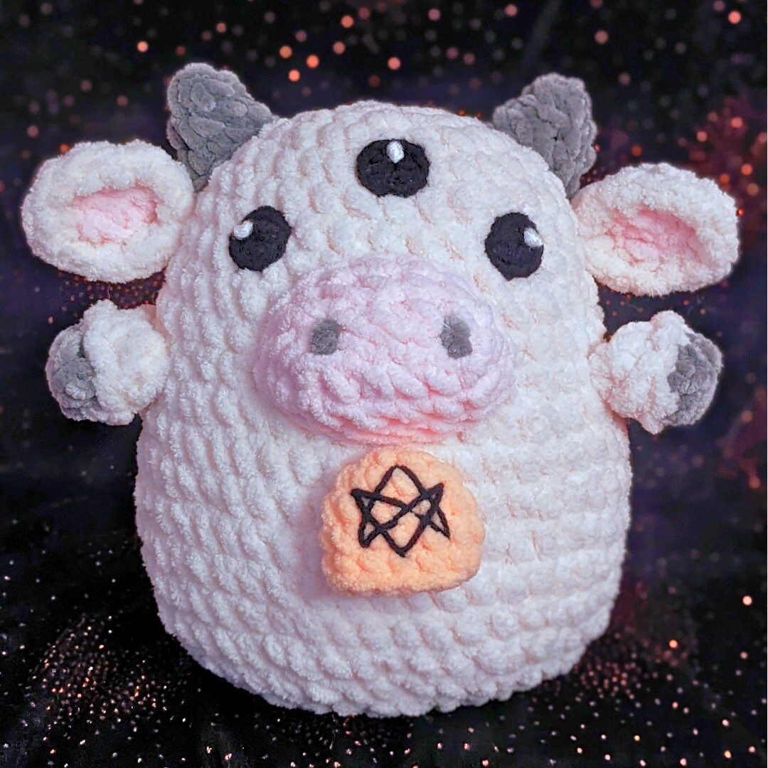 Cute Asmodeus Demon Cow Crochet Amigurumi Pattern Cute Halloween Plush ...