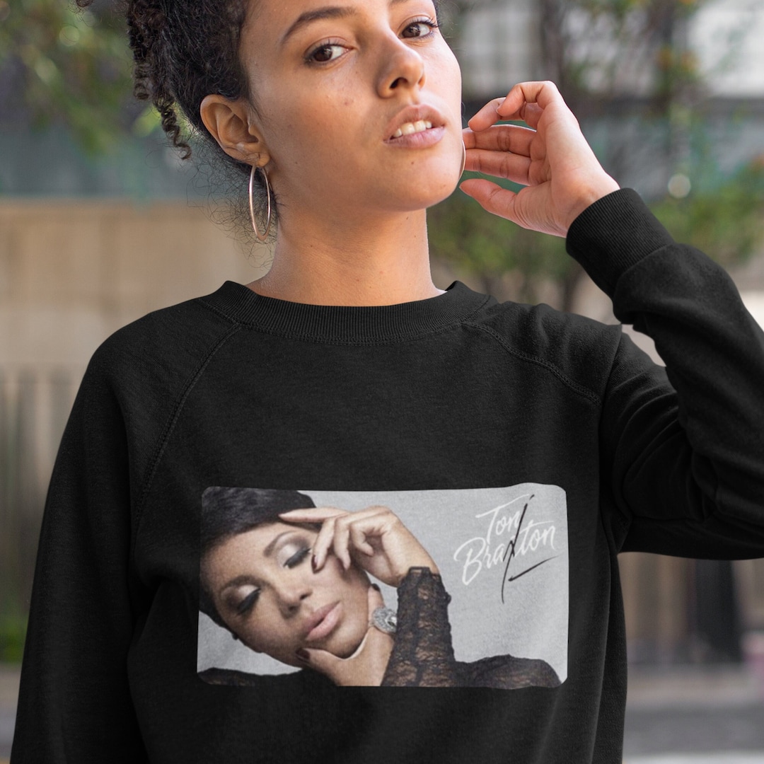 Toni Braxton Unisex Crewneck Sweatshirt African American Shirt Black ...