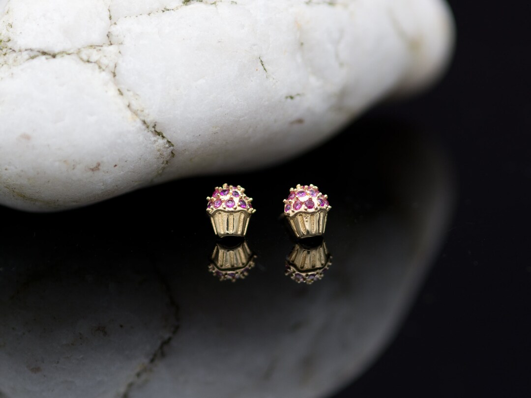 14K Solid Gold Cup Cake Stud Earring/ Fun Piece for Everyone - Etsy