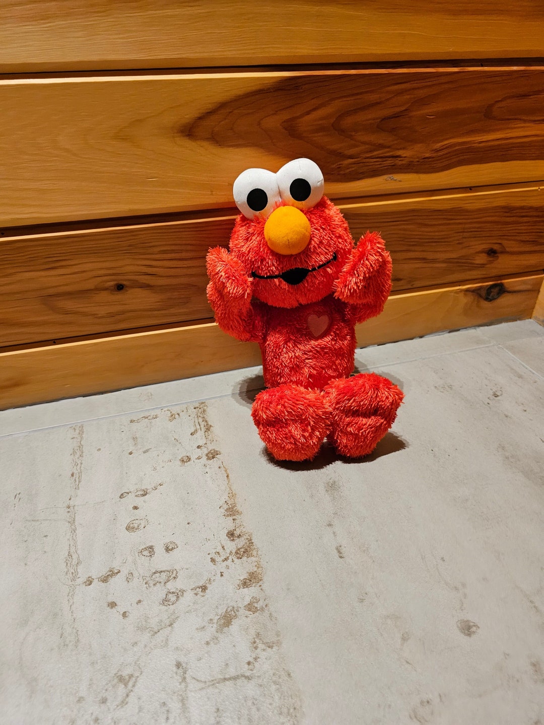 Elmo Red Plush Bizou Musical Heart 2010 - Etsy Canada