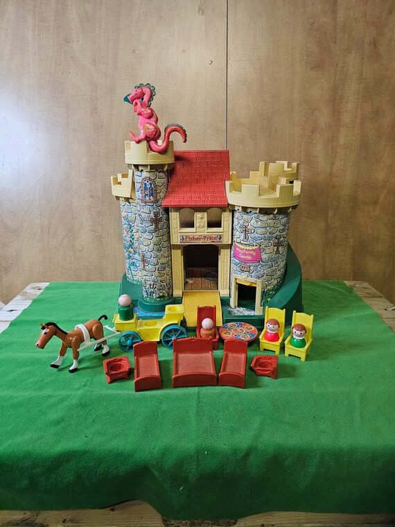 Fisher price castle playset vintage store