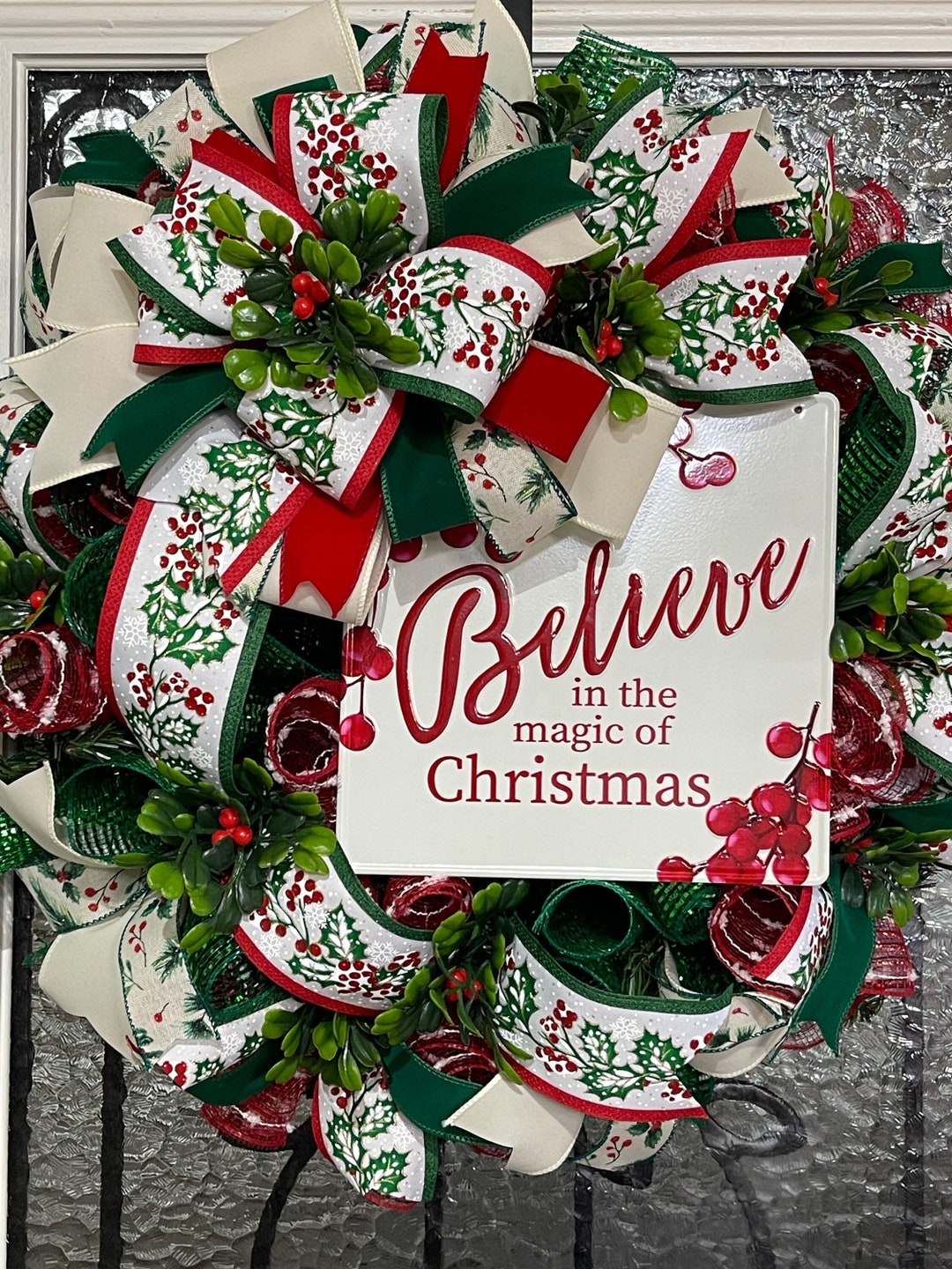 Christmas Wreath, Believe in the Magic of Christmas Christmas Wreath 24 ...