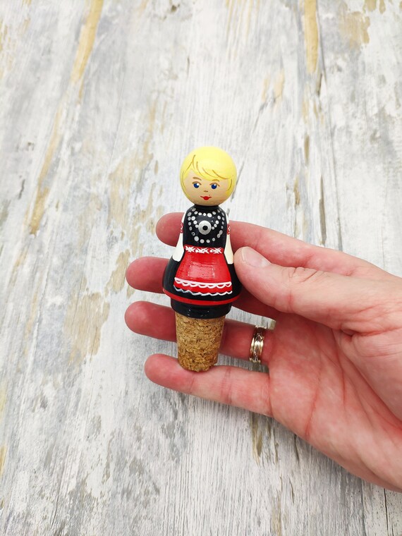 Bottle Stoppers Kitchen & Dining decorative bottle stopper Bull #2 ...