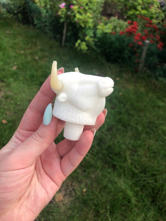 Bottle Stoppers Kitchen & Dining decorative bottle stopper Bull #2 ...