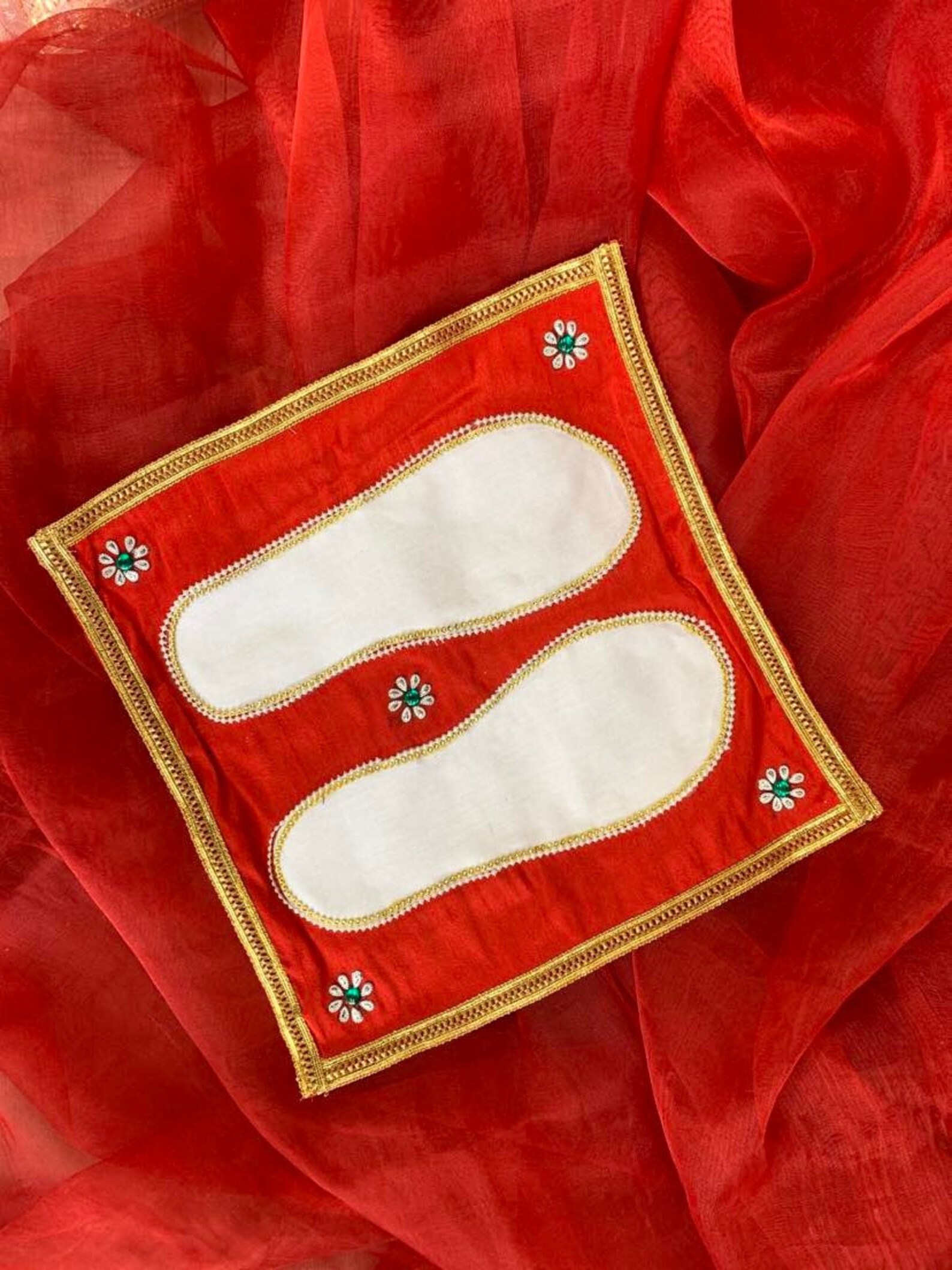 Indian Wedding Ceremony Accessories Mandap Ropan Varmala - Etsy UK