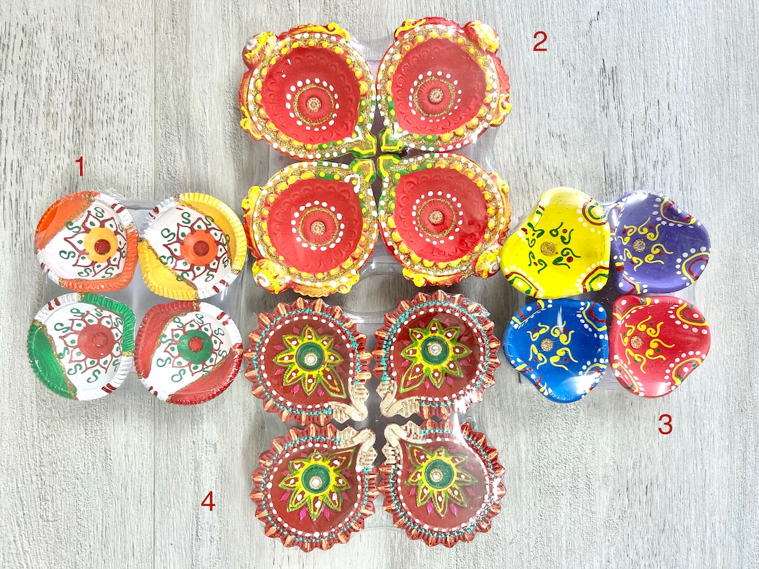 Set of 4 Diwali Clay Divas / Diyas Tea Lights for Diwali - Etsy