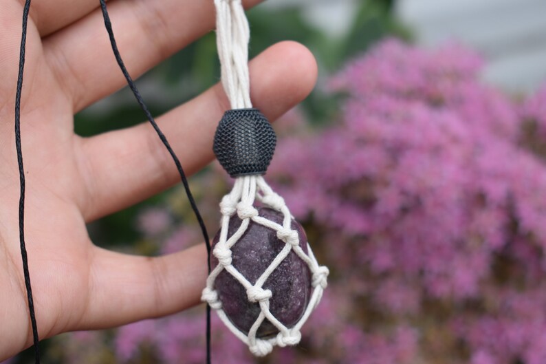Crystal Keeper Necklaces | Macramé Jewelry for Stones & Crystals ...