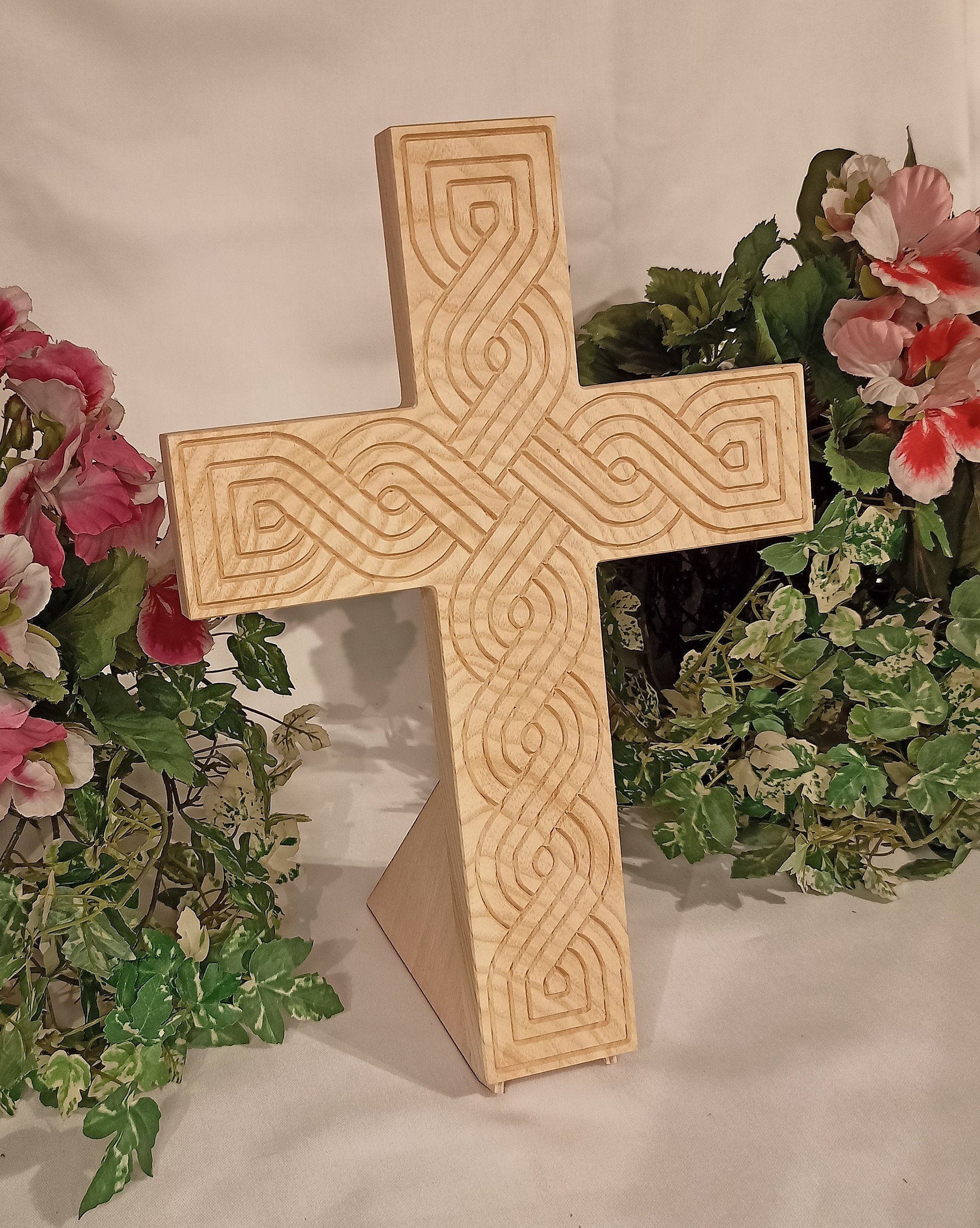 Cross With Croatian Interlace wattle, Križ S Pleterom, Oak - Etsy