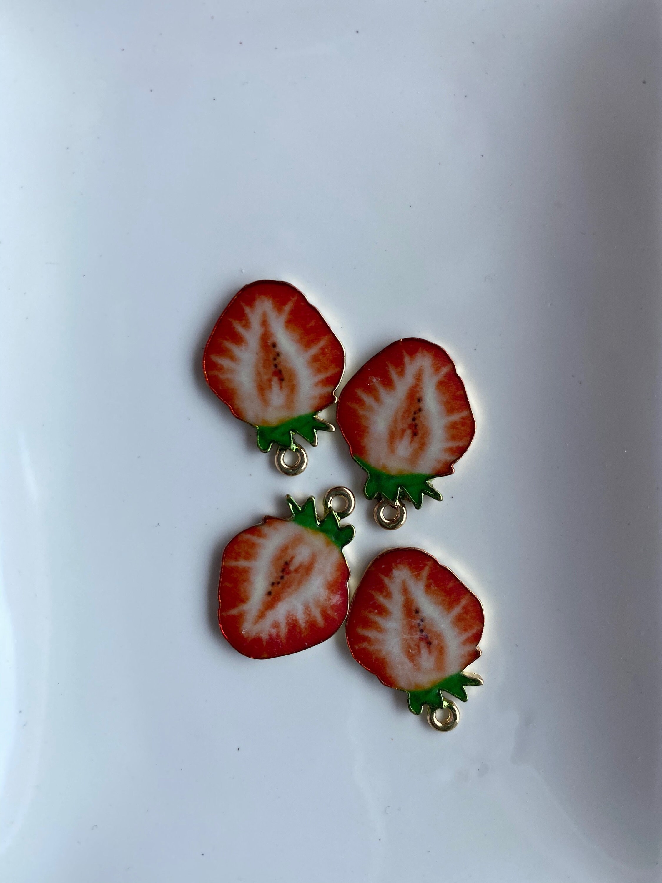 4 Pcs Strawberry Charms Fruit Berries Gold Plated Enamel - Etsy