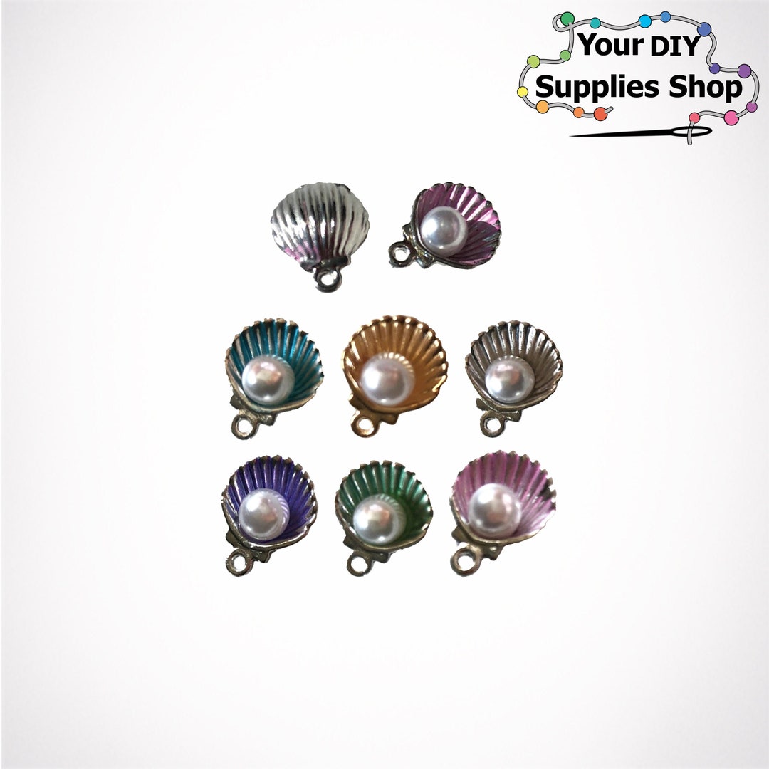 8 Pcs Random Mix Color Beautiful Cute Nautical Marina Sea Shells Charms ...
