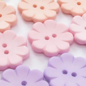 Petal Flower Shaped Buttons - 3 Sizes (5pk), Made in Italy - Etsy