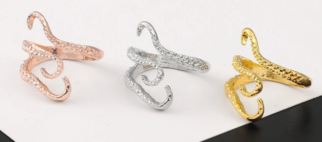 Octopus Crochet Ring, Yarn Guide, Knuckle Assistant, Knitting Tool Ring ...