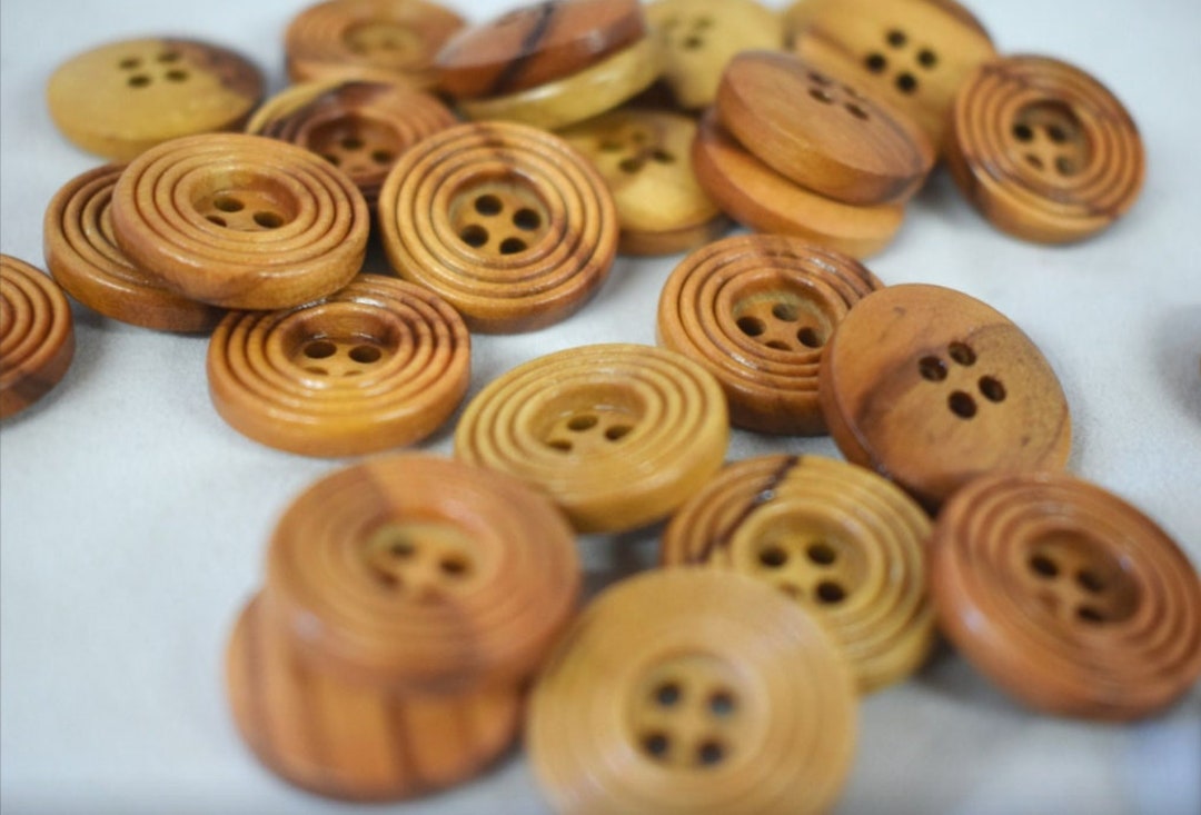 Natural Olivewood Buttons - Made in Italy - Natural Finish 4 Hole Round ...
