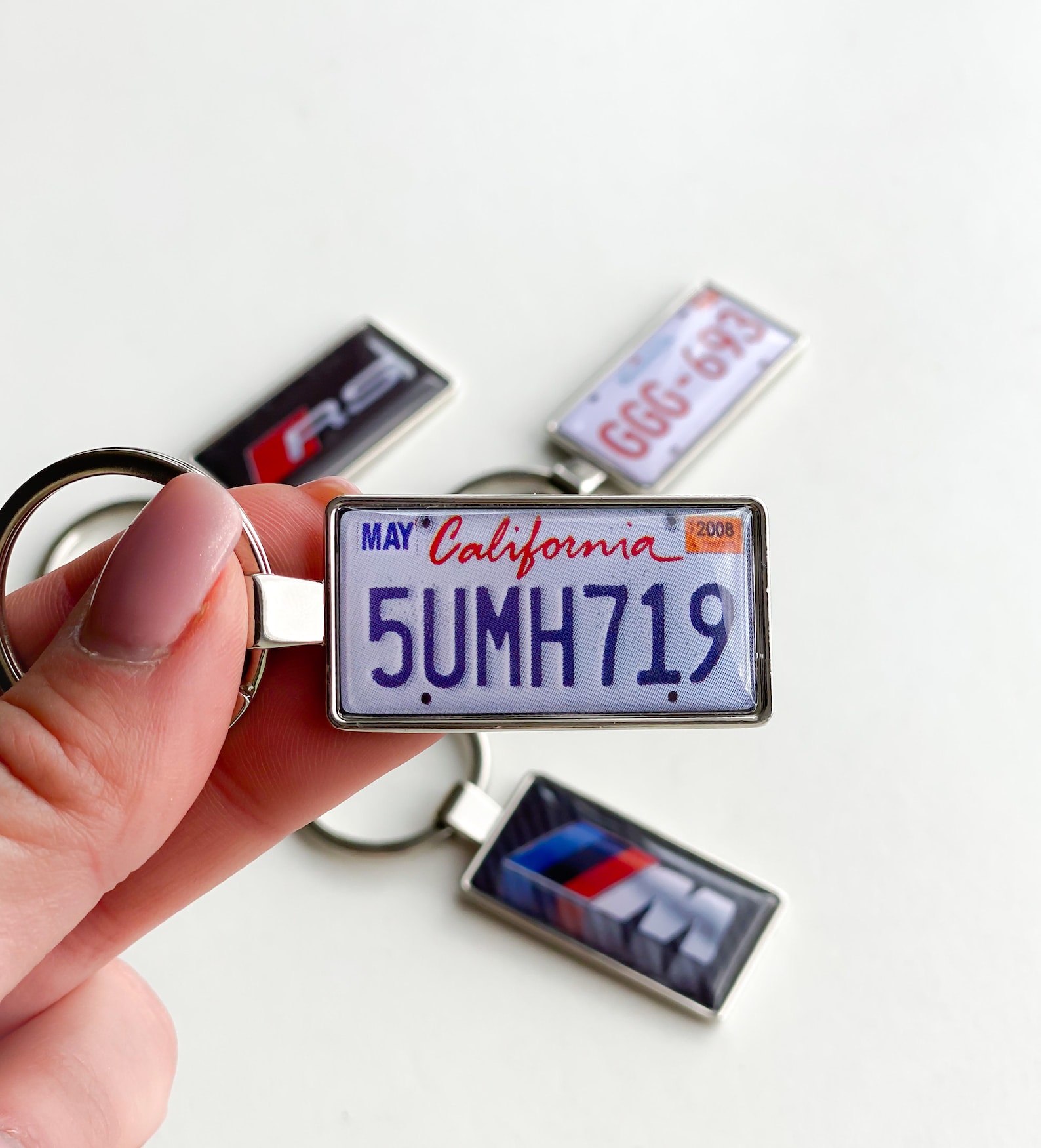 Custom usa square type number plates keychain any car model | Etsy