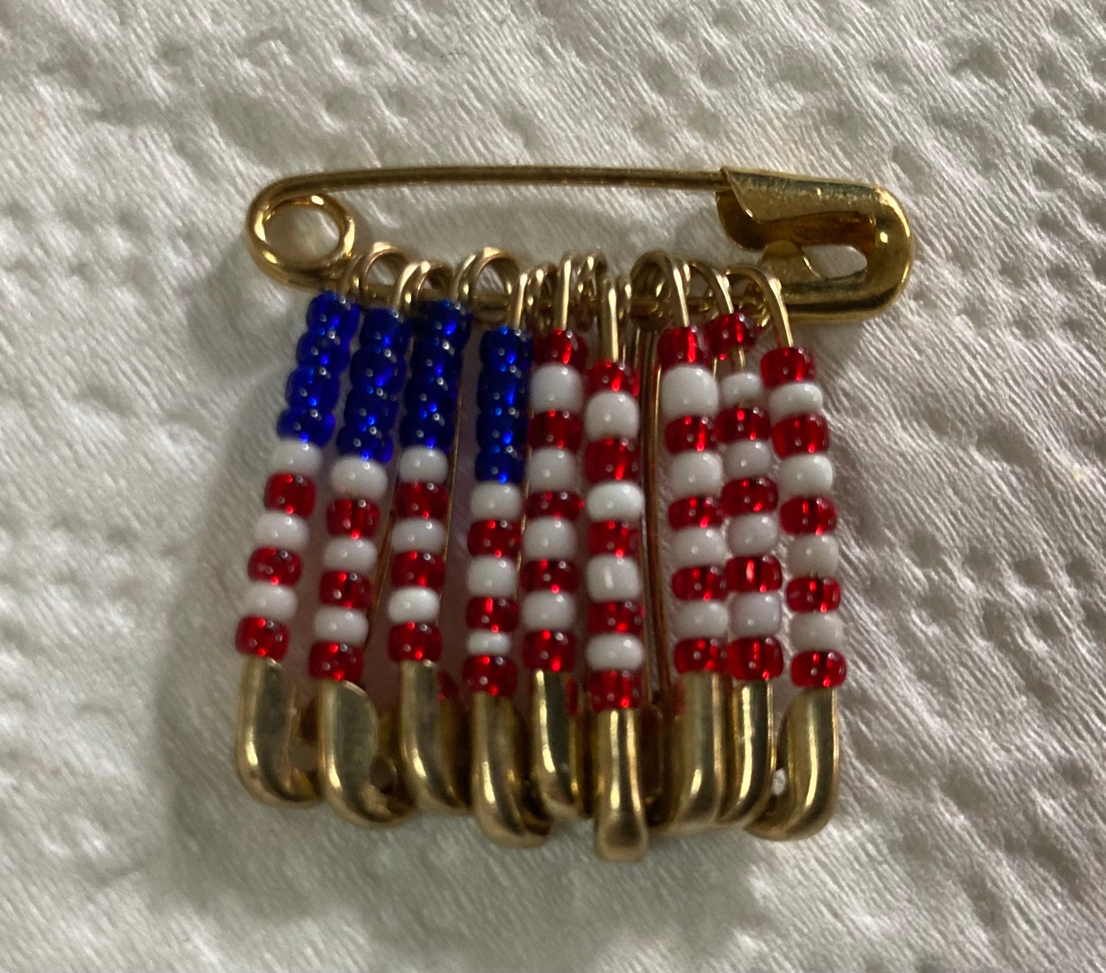 AMERICAN FLAG Beaded Pin - Etsy