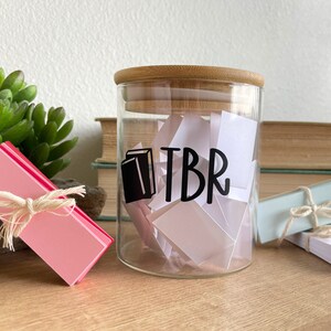 TBR Jar With 50 Paper Strips, Glass to Be Read Jar With Bamboo Lid ...