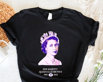 Queen Elizabeth T-shirt Royal Majesty Tribute - Etsy