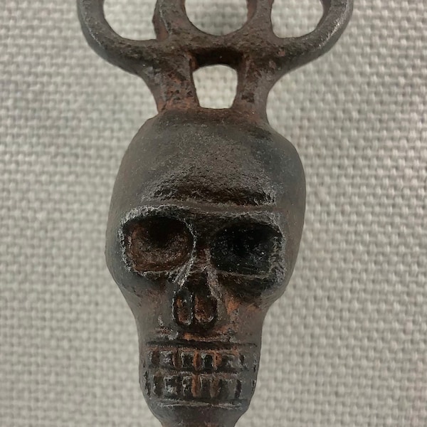 Skull Skeleton Key - Etsy