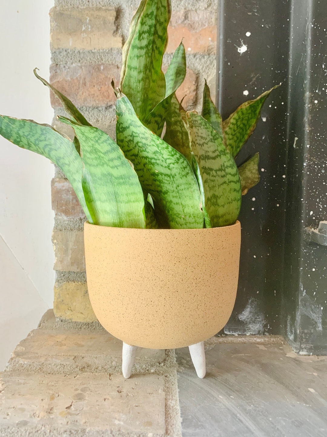 Ceramic Planter W/ Legs - Etsy