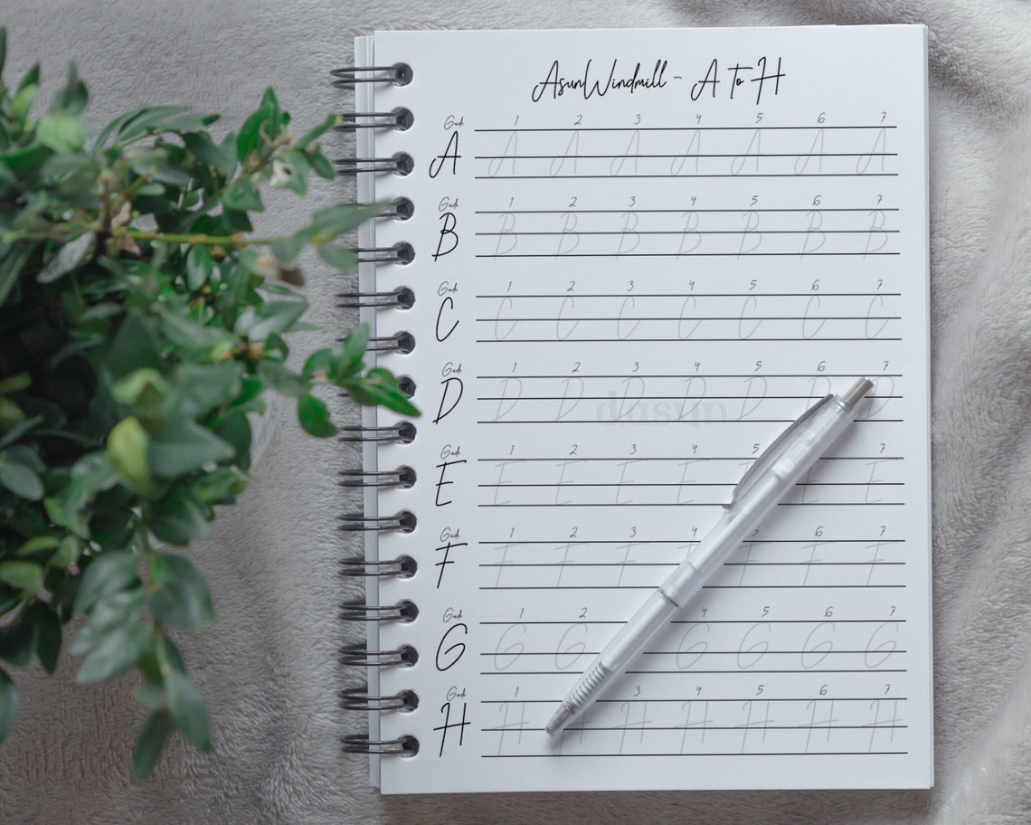 Cute Autograph Practice Sheet for Girls, Printable Signature Worksheet ...