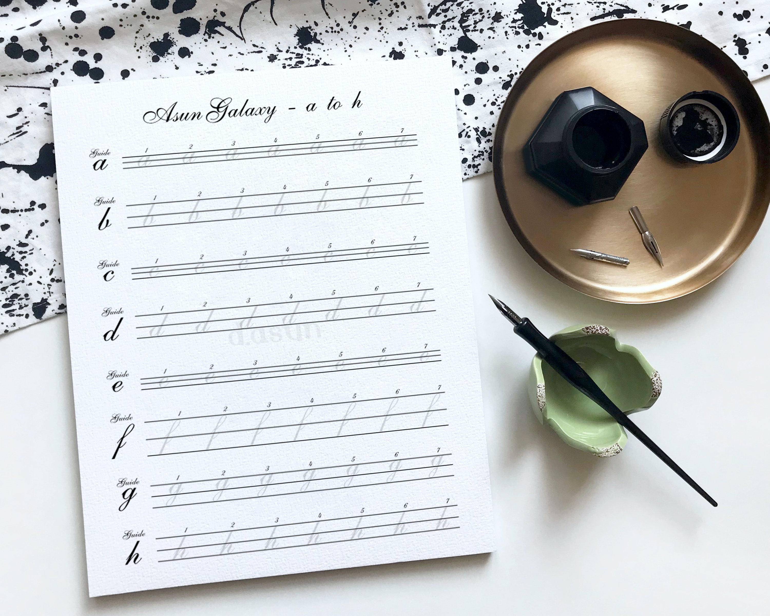 Copperplate Script Tracing Workbook for Calligraphy Beginner ...