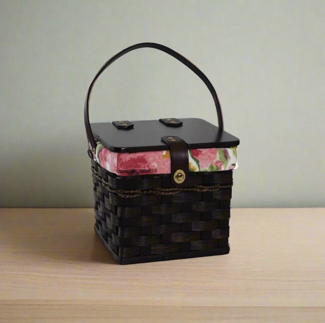 Woven Square Bonnet Basket, Amish Handmade Woven Basket, Customizable ...