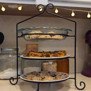 3 Tier Wrought Iron Pie Plate Holder - Holds Standard 9" Pie Plates ...