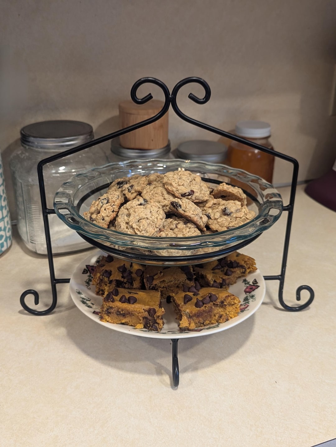 Amish Handmade Wrought Iron Double Pie Stand – Pastry & Bakery Display ...