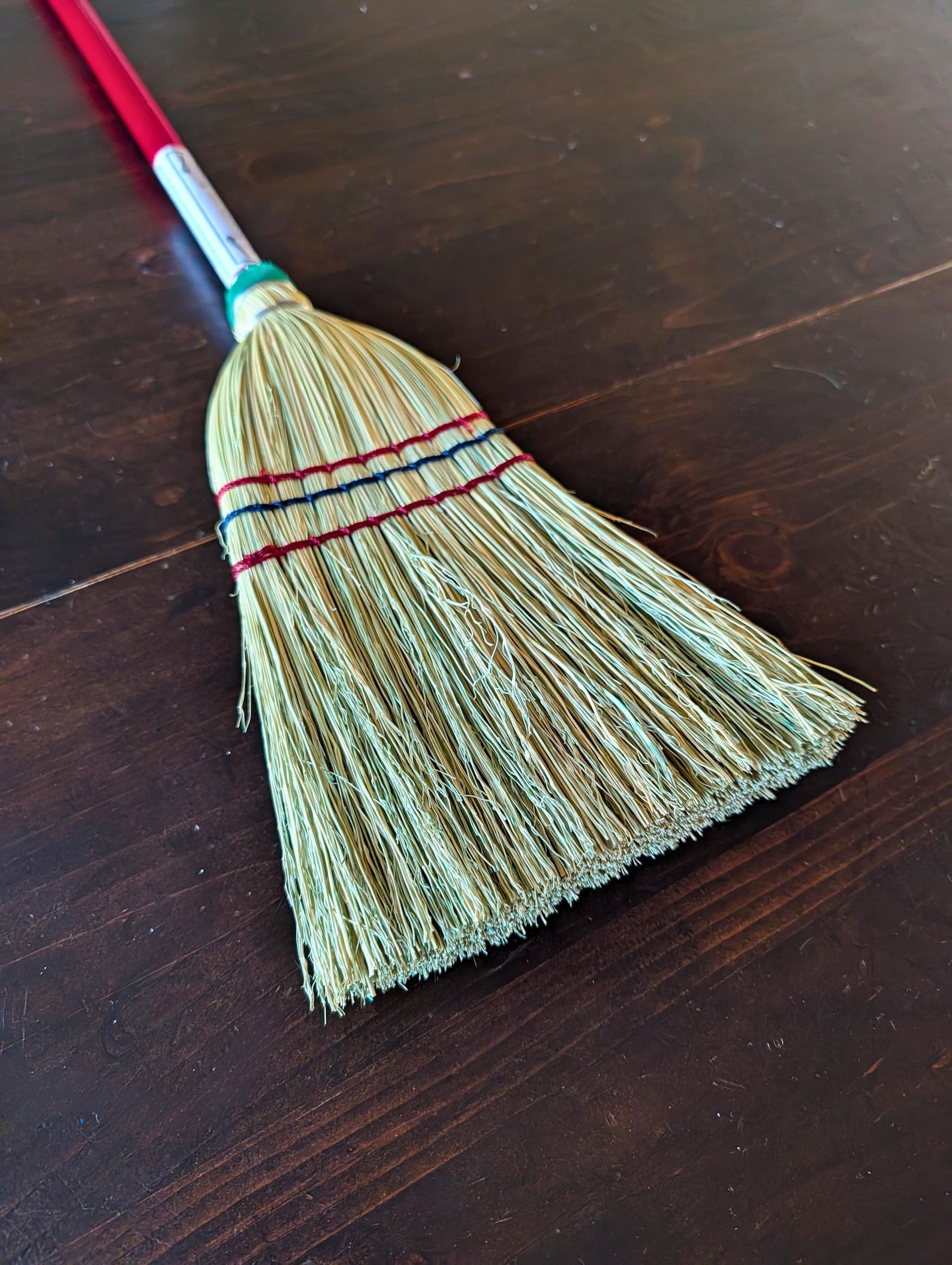 Handmade Amish Toy Broom – Natural Broomcorn Kids Broom, 32" Long - Etsy