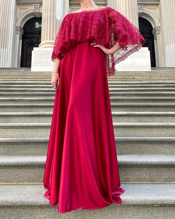 Vintage 1970s Cranberry Gown with Lace Bertha Collar … - Gem