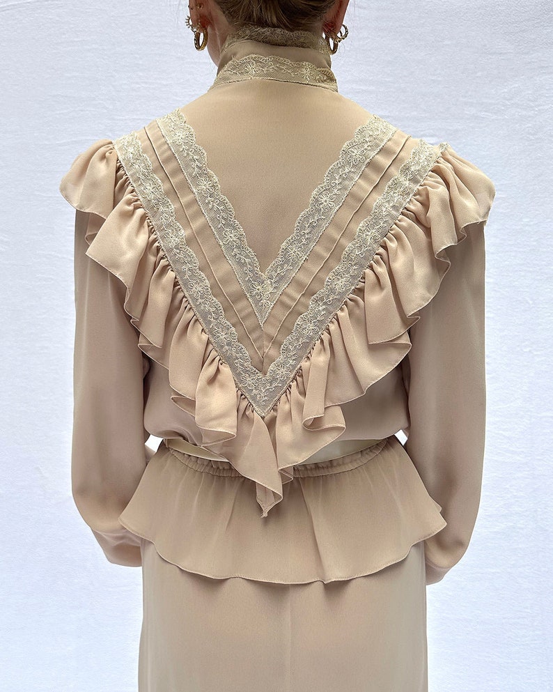 Vintage Victorian-style Blouse With Underslip (size S) - Vintage ...