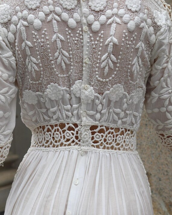 Antique Edwardian Embroidered Ivory Lace Dress - Gem