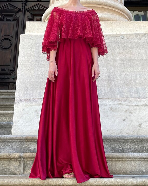 Vintage 1970s Cranberry Gown with Lace Bertha Collar … - Gem