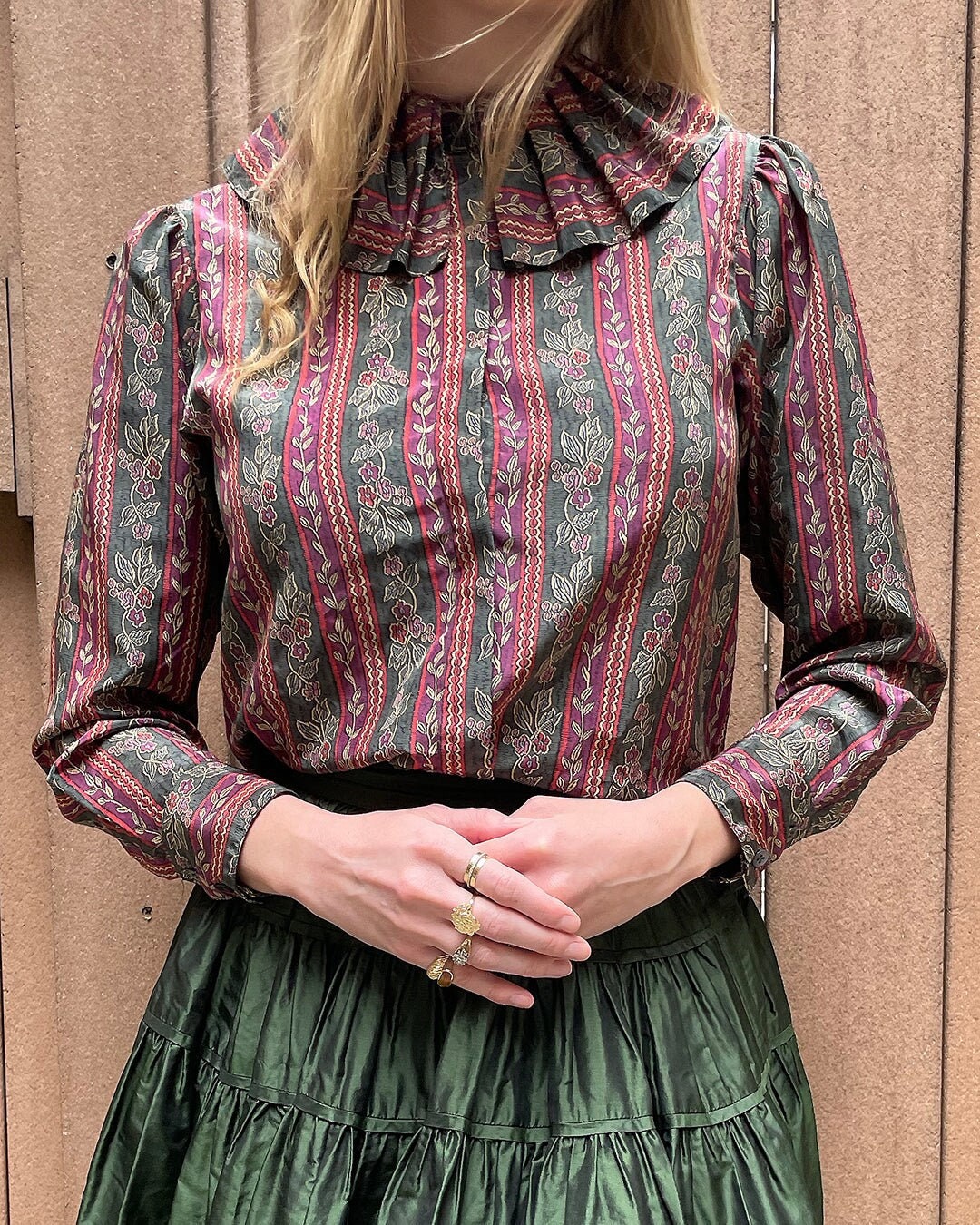 VINTAGE Ruffle Collar Shirt (XS) - Ruffle Collar Blouse - Petite ...