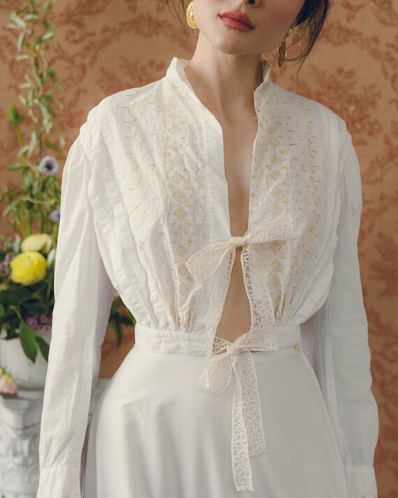 Antique Edwardian Ribbon-Tie Blouse with Hand-Embroid… - Gem