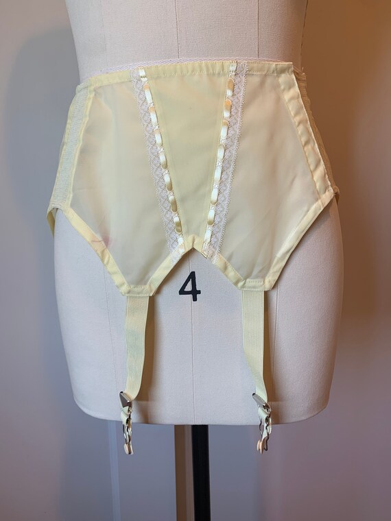 vintage triumph high waist - Gem