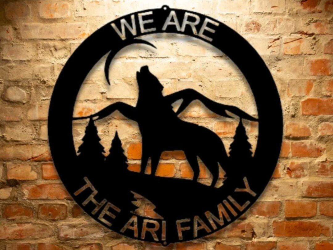 Personalized Howling Wolf Monogram Steel Sign - Cabin Decor - Etsy