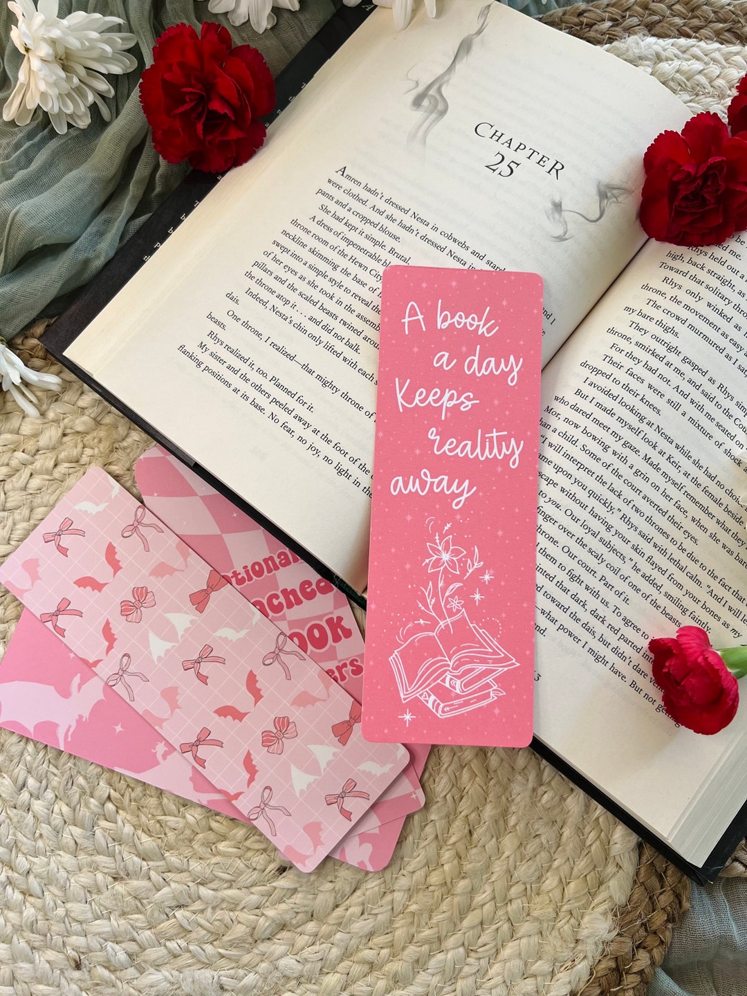 Cute Bookmark | Gift for Reader Book Nook | Pink Aesthetic Bookmarks ...