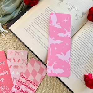 Cute Bookmark | Gift for Reader Book Nook | Pink Aesthetic Bookmarks ...