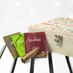Personalised Festive Woodland Christmas Tea Box - Etsy