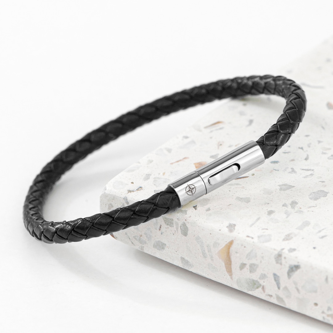 Personalised Men's Travel Compass Capsule Leather Bracelet - Etsy