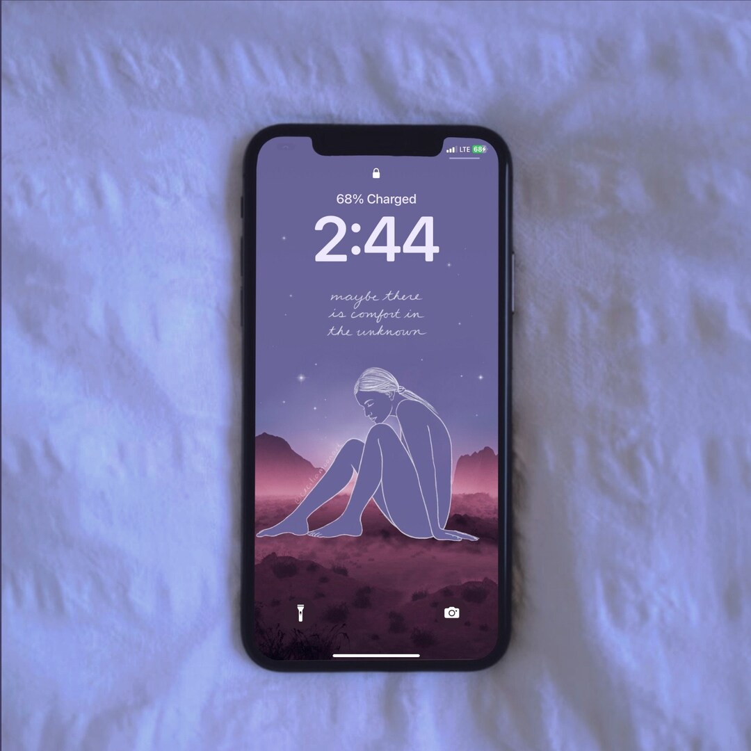 Phone Wallpaper Lockscreen Art, Feminine Goddess in Starry Desert With ...